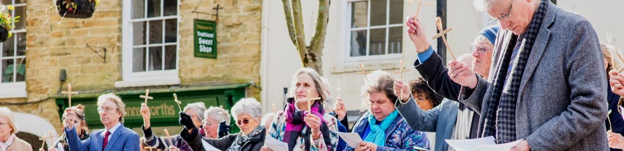 Truro Cathedral - Palm Sunday Sung Eucharist with Procession and the ...